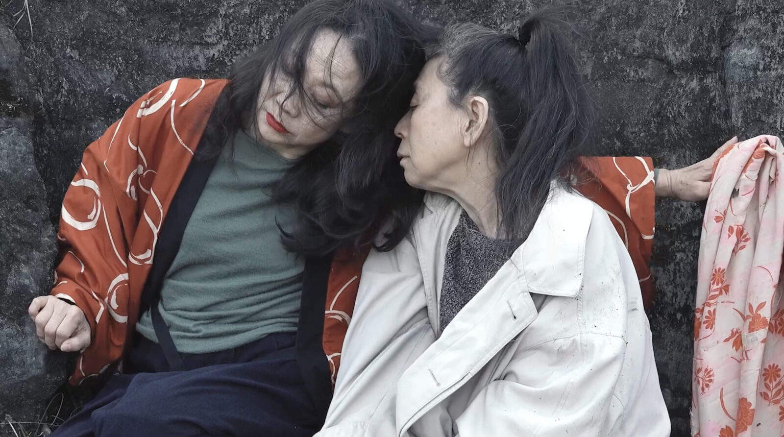 Crossing distances and moving together — #berkshireweekend - BTW Berkshires